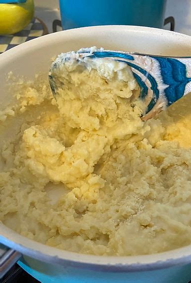 Byzantine Honey Fritters The Greekish Life