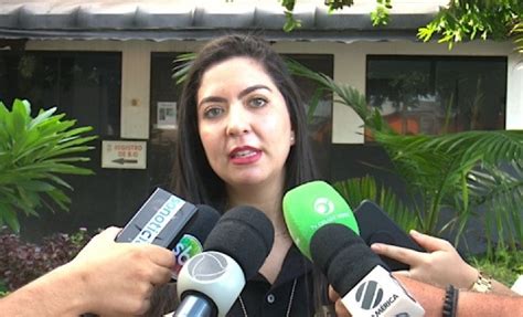 Gosta De Deixar Pista Onde Cometeu O Crime Diz Delegada Sobre