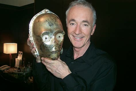 C 3po Actor Anthony Daniels Talks Star Wars Episode 7 Digital Trends