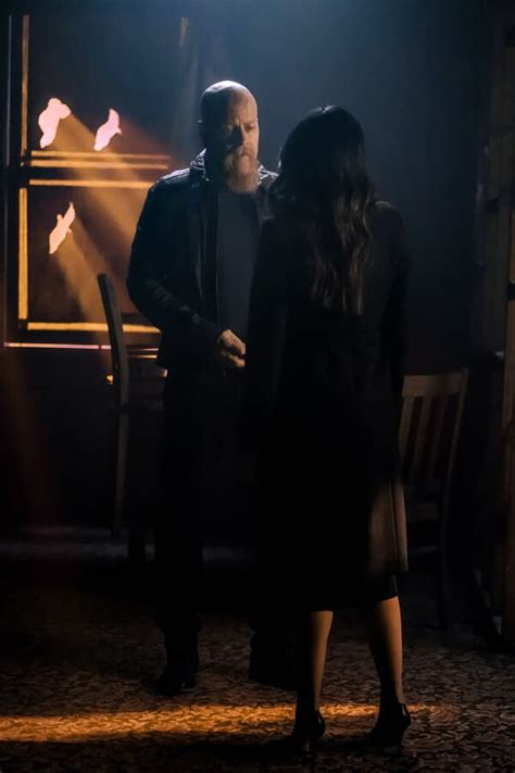 Superman And Lois Season 4 Lana Sarah Reach Out In New Ep 2 Images