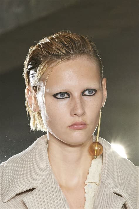 Acconciature Capelli Corti Lisci Consigli Elle