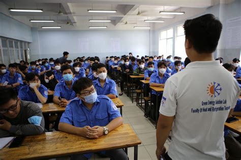 Gặp gỡ các em Tân sinh viên các lớp CĐNL 22A B C D và CĐNKTML 22A B C