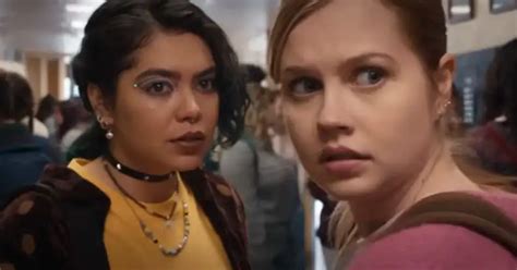 Janis Is A Loud And Proud” Lesbian In Mean Girls Musical
