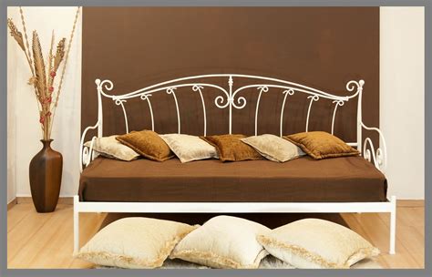 Σιδερενιος Καναπες Καναπες Κρεβατι Μεταλλικος Μεταλλικοι Καναπεδες Κρεβατια Σιδερενιος Καναπες