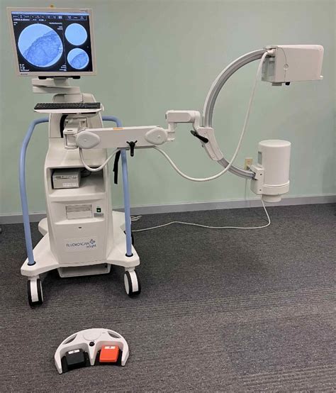 Used Hologic Fluoroscan Insight 2 Mini C Arm For Sale Dotmed Listing