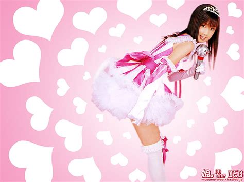 Yuko Ogura Elegant Wallpaper