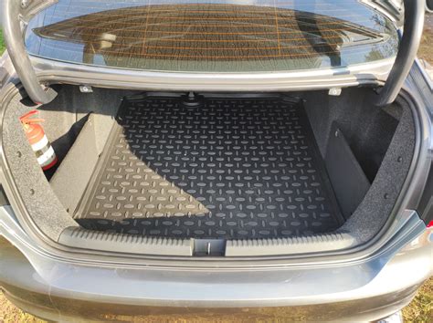 Коврик и органайзеры в багажник — Volkswagen Jetta Vi 1 4 л 2014 года своими руками Drive2