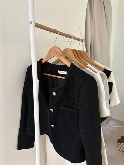 하객룩 격식룩 퀄리티 보장 🎀 미드나잇 트위드 자켓 에이블리