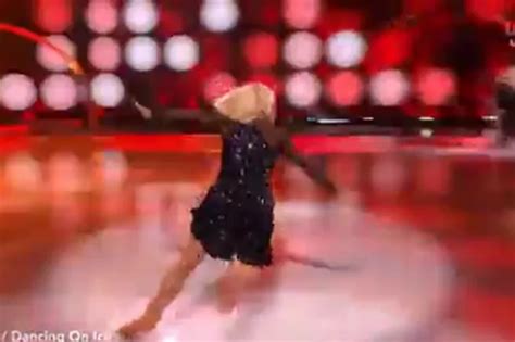BBC Strictly S Janette Manrara Send Fans Wild As She Poses In Stunning
