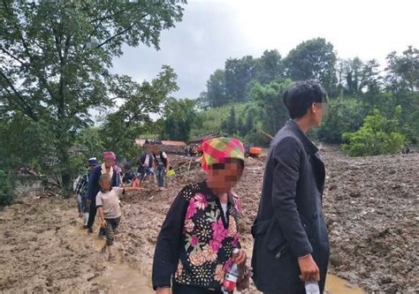 突发！凉山州普格县发生泥石流，8人死亡17人失联！现场视频图