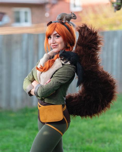 Squirrel Girl Cosplayer With Real Squirrels Media Chomp