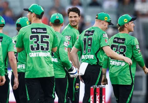Adelaide Strikers Have A Stinker As Melbourne Stars Cruise To Big Bash