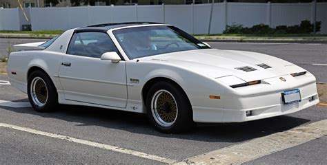 20 Awesome Cars The Transformers Were Based On