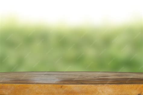 제품 디스플레이 템플릿 빈 나무 테이블 및 빈 공간을 위한 자연 및 나무 테이블 배경 프리미엄 사진