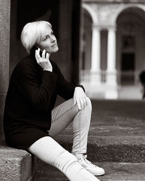 Laura Galli Miracle Camera