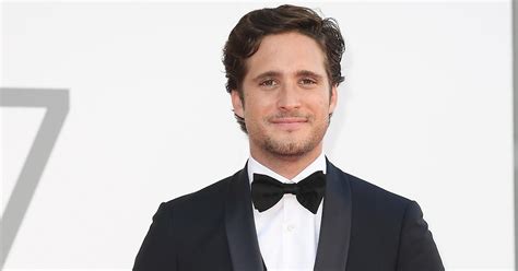 Las 9 Curiosidades De Diego Boneta El Actor Que Se Convirtió Por Un