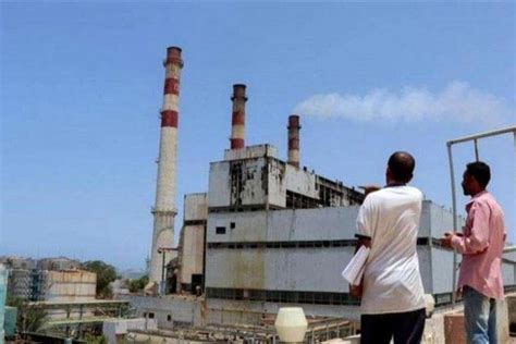 خبير نفطي يكشف عن حل لإنهاء أزمة الكهرباء نهائيًا في المناطق المحررة