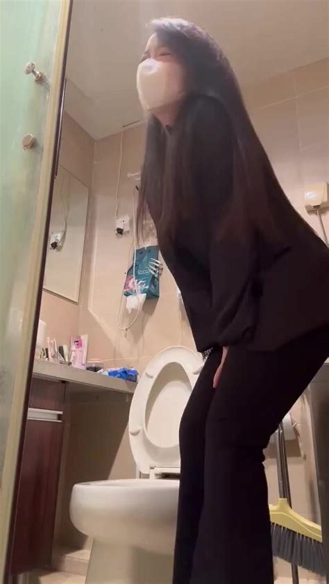 Chinese Office Ladys Stuck Belt Desperation And Wettin