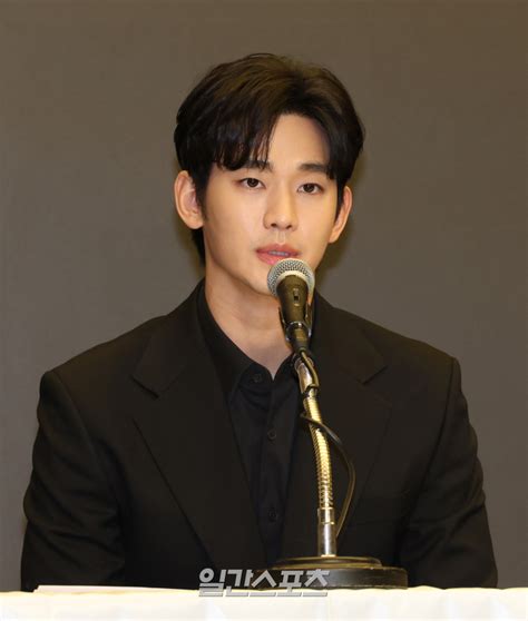 김수현 측 故 김새론 유족·가세연 추가 고소… “터무니 없는 허위사실”