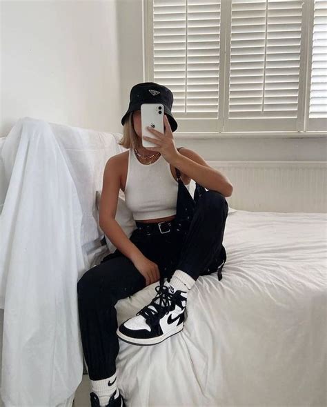 Wmns Nike Air Jordan 1 Og Twist Fashion Inspo Outfits Streetwear