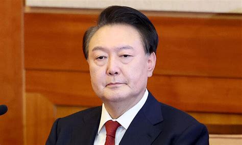 외신 윤석열 대통령 내란혐의 기소 신속보도 “현직 대통령으로 최초”