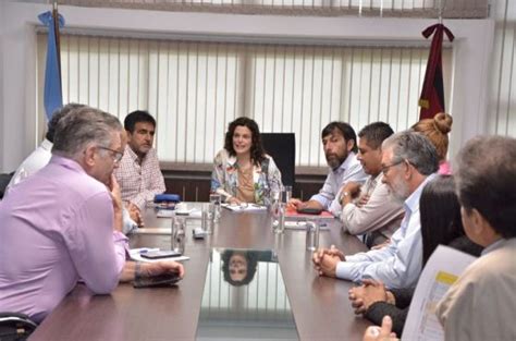 El Gobierno Se Reunió Con Sindicatos Docentes En El Marco De Las Mesas