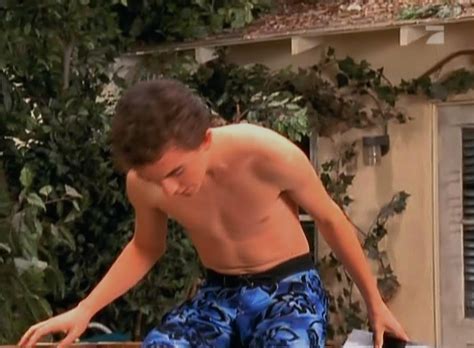 Picture Of Frankie Muniz In Unknown Movieshow Sg138210 Teen
