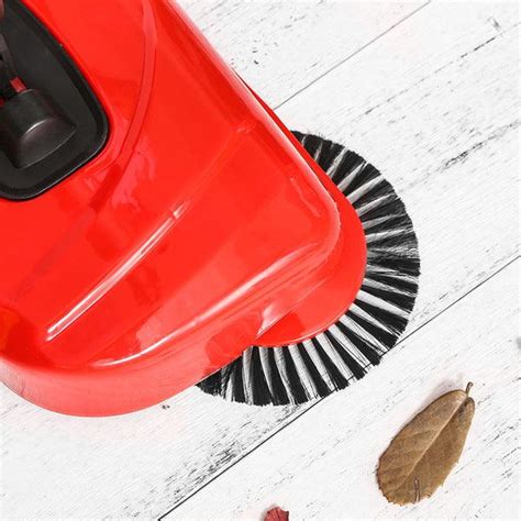 РОТИРАЧКА МЕХАНИЧКА МЕТЛА ЗА ЧИСТЕЊЕ СО ТРОЈНА ЧЕТКА Extrapopust Mk Extra Popust