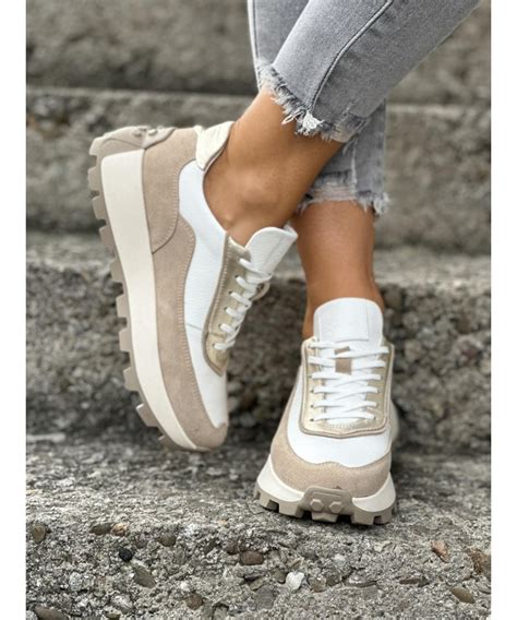Lekkie wygodne sneakersy RUSIN REMAS WHITE BEIGE skóra naturalna
