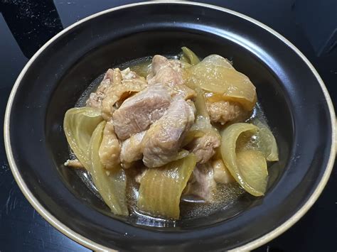 じひのさぶ On Twitter 鶏もも肉と玉ねぎの煮物を作りました！ご飯ととても合って良かったです！