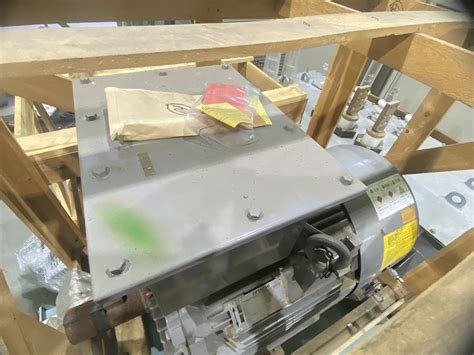 日立 HITACHIインダクションモーター TFOA KK 三相 3300V 4P 60Hz 75kW 100HP 中古機械の