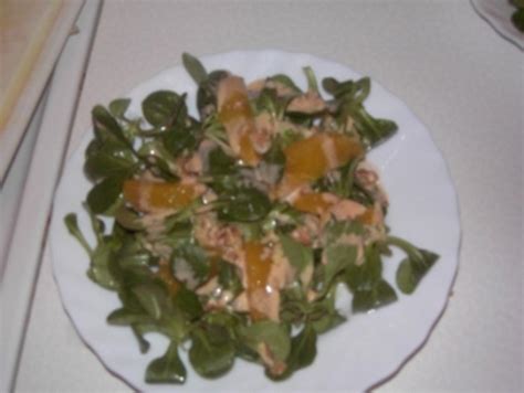 Feldsalat mit Orangen und Nüssen Rezept kochbar de