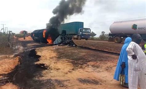 Nigeria Fuel Tanker Truck Explosion Kills At Least 94 People Cbs News