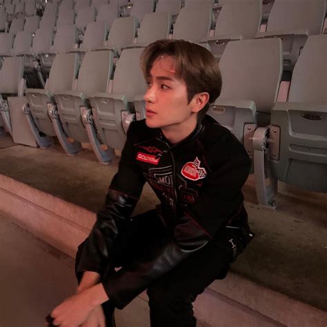 얼굴 에바야 코이 Lekoi913