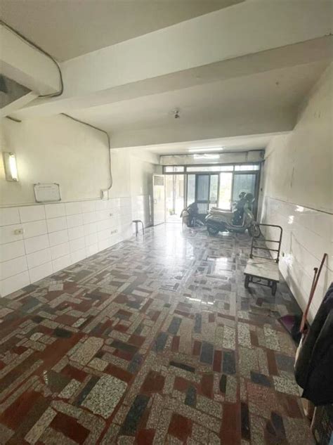 台南市新市區仁愛街透天厝新市火車站賺錢金店面 房屋出售 樂屋網