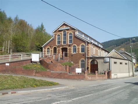 Crosskeys Pentecostal Church Jaggery Cc By Sa 2 0 Geograph Britain