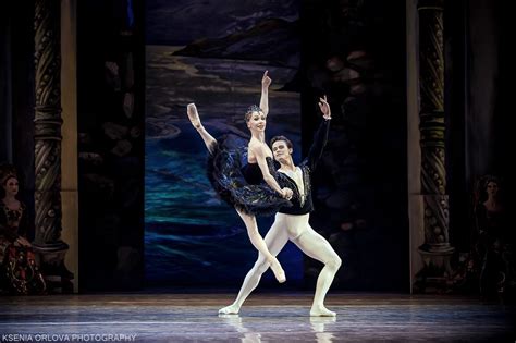 Iana Salenko and Marian Walter in National Ballet of Ukraine's "Swan ...