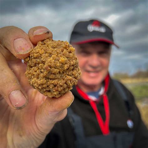 Fjuka Squeez Ready Method Pellets 2mm £1 99