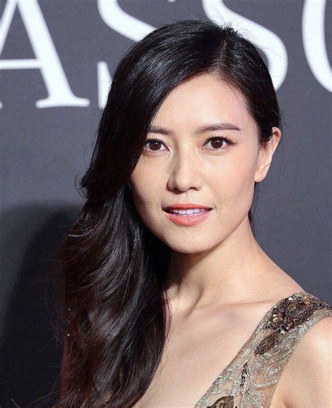高圓圓懷孕首露面，41歲高齡產婦，嫁小5歲老公，如今生活幸福。 每日頭條
