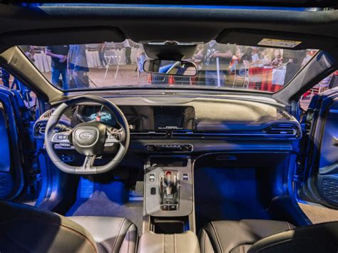 Gac Motor Ph Launches Empow And 2nd Generation Gs8 Visor
