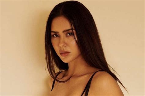 Sonam Bajwa Stuns In Black Sequin Outfit