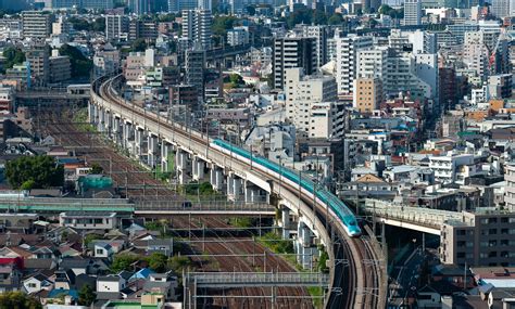 Jr East E5 Xx Oji Eki Tōkyō — Trainspo