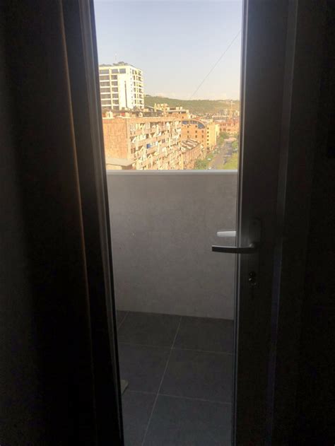 Բնակարան 3 սենյականոց ք․ Երևան շրջան Կենտրոն