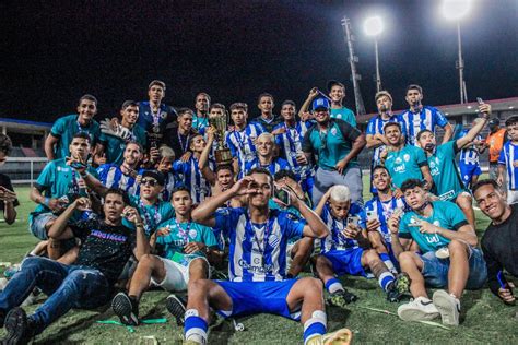 CSA Profissionaliza Quatro Jogadores Que Conquistaram O Bicampeonato Alagoano Sub Csa Ge