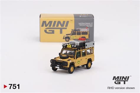 MINI GT 1 64 LAND ROVER DEFENDER 110 1989 CAMEL TROPHY TEAM JAPAN