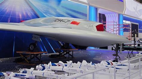 珠海航展2024︱大型隱身無人機「彩虹7」真機首度亮相︱有片 星島日報