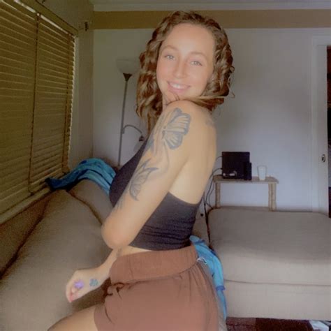 Lexiwright Female Model Profile Jacksonville Florida Us 4 Photos