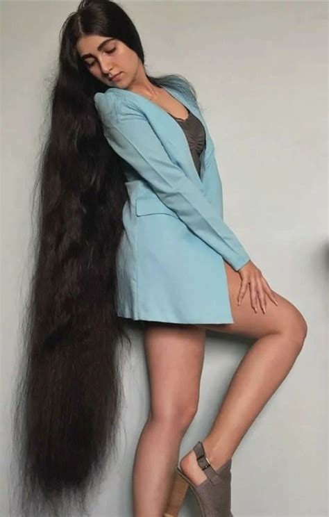 Pin By Kasa On Long Hairs Long Black Hair Long Hair Women Beautiful