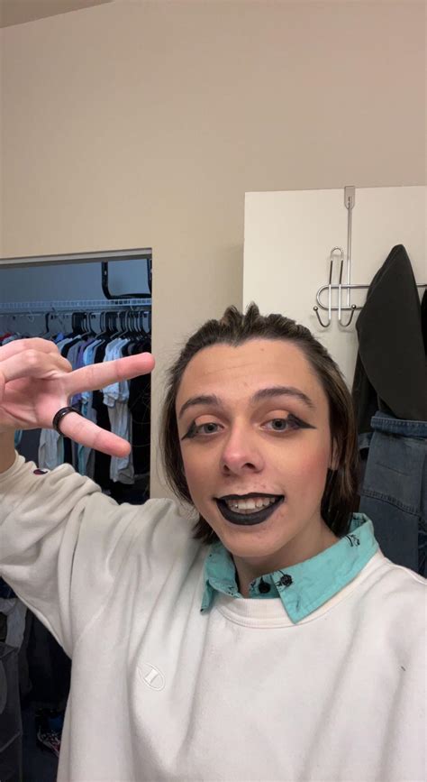 Yesterday Was My First Time Wearing Makeup In College What Do You Guys