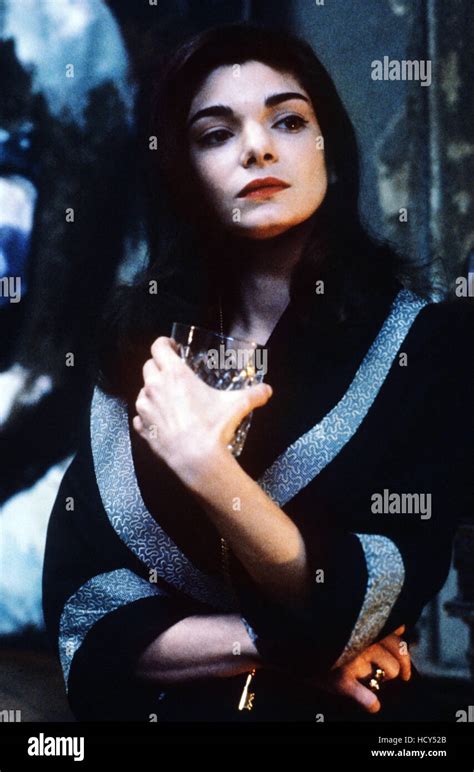 Under Suspicion Laura San Giacomo 1991 © Columbiacourtesy Everett